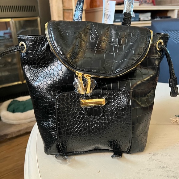 Snob Essentials | Bags | Bnwt Snob Essentials Black Crocodile Backpack ...
